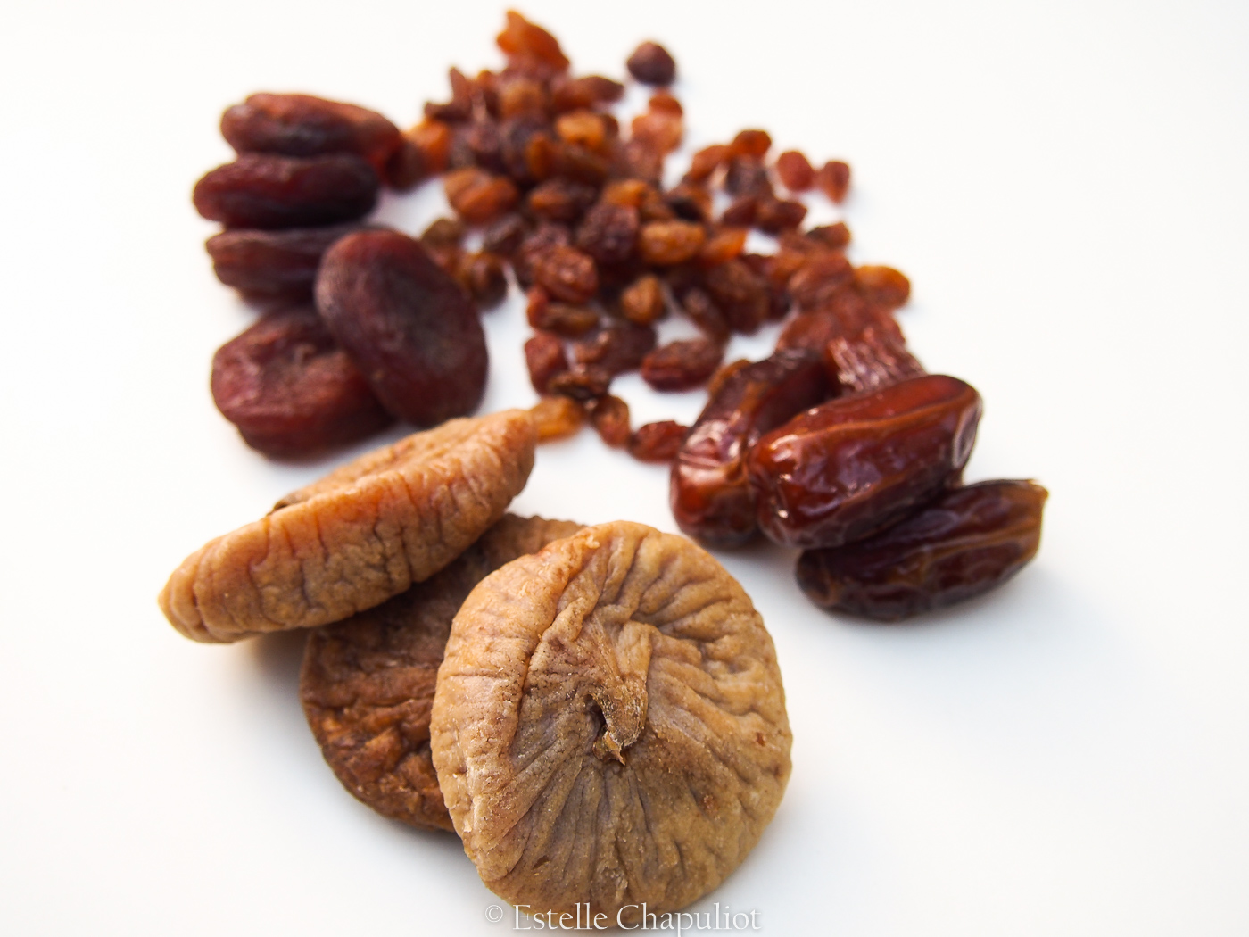 Les fruits secs : avantages par rapport aux sucres et nutriments – Brin ...